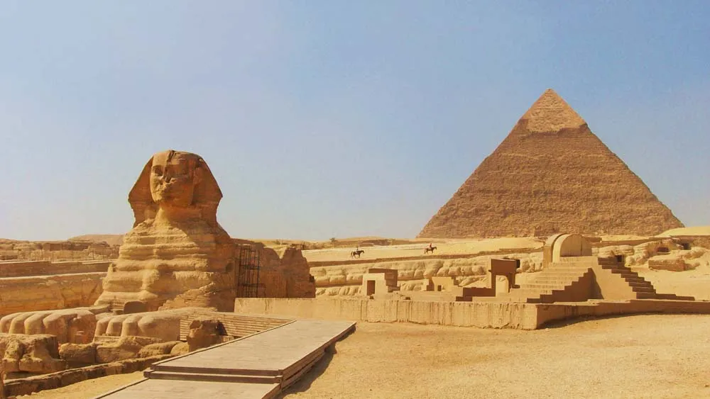 Egypt Travel Guide 2026-2027: History, Visa, Attractions & Tips